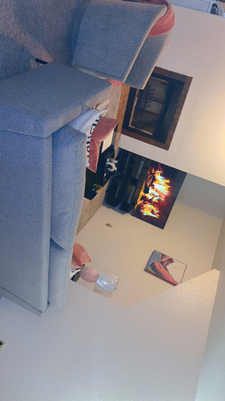 Lovely 2-bedroom Apartment In Burien - Burien, WA