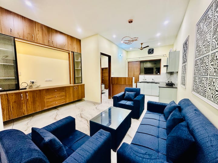 Peaceful 2bhk Ground Stay - Sahibzada Ajit Singh Nagar