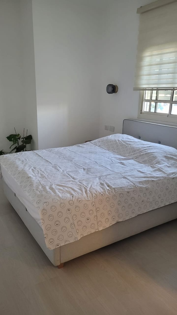 יחידת דיור בכרמית - Israel