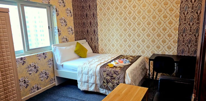 Dubai Border Private Room / Washeroom Share 903 - Sharjah