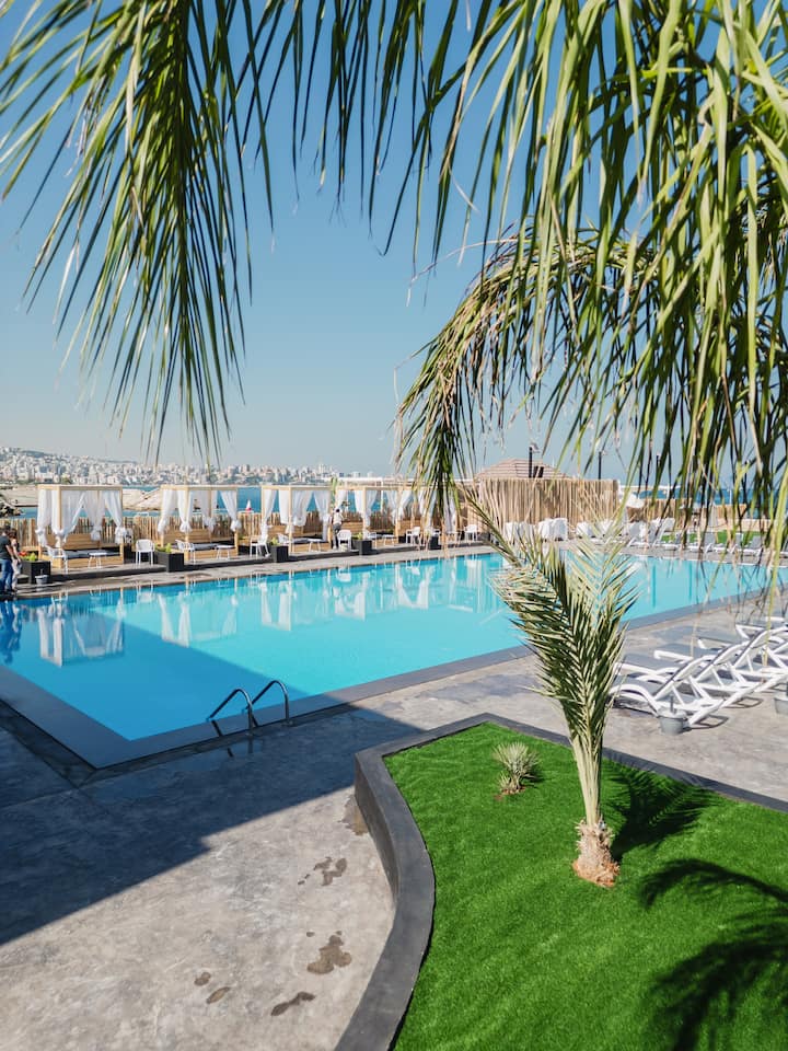 Middle Beach Hotel - Single Cabin Room - Lebanon