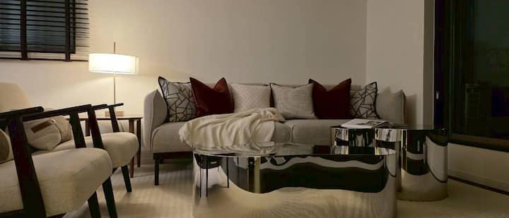 大阪/四橋線-花園町站(直達南波梅田)/南海線-天下茶屋站(直達機場)、一次僅接待一組適合6-14位 - Osaka, Japan