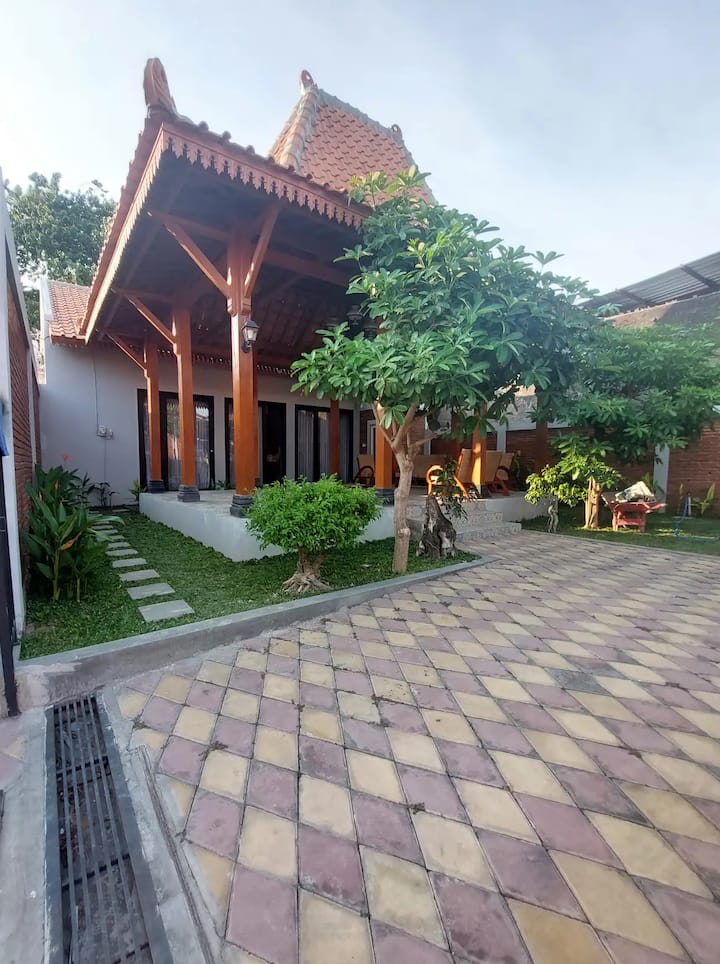 Modern Joglo - Surakarta