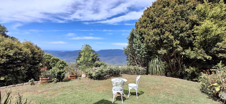 Cloudbreak Retreat With Mountain And Valley Views - Beechmont