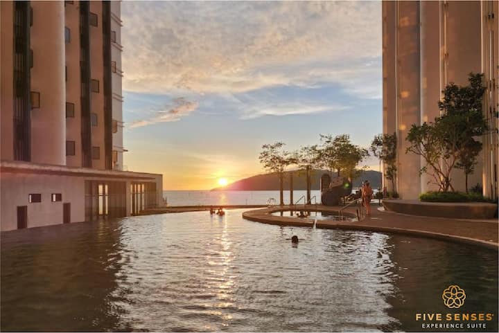 The Shore Kk | Sunset View Luxury Suite - Kota Kinabalu