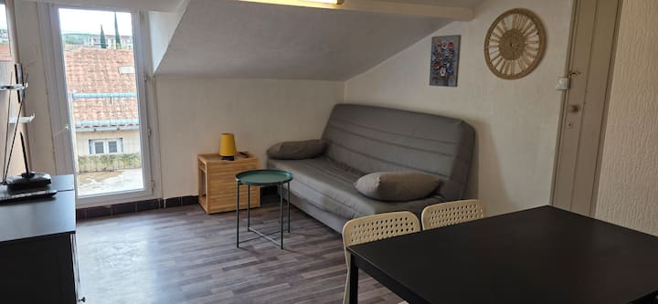 Petit T3 Sous Les Toits - Gardanne