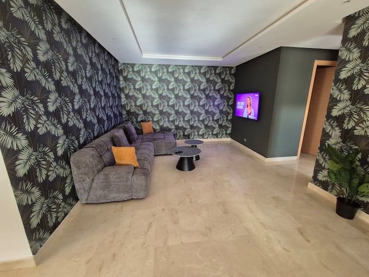 Beautiful Modern 2 Bedrooms, 2 Bathrooms Penthouse - Rabat