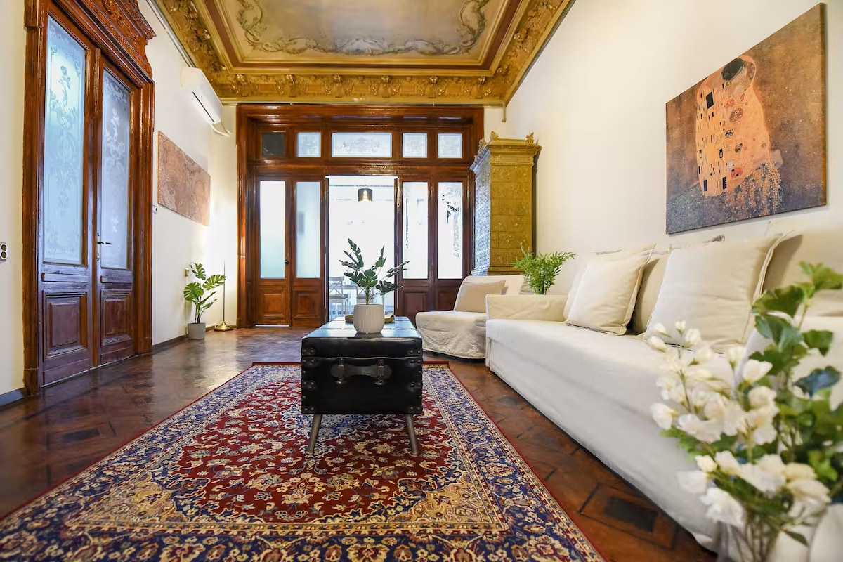 Doamnei Heritage Apartment – Old Town Escape - Flats for Rent in ...
