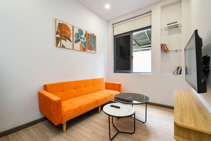 301-1br & Bathtub ¤ Free Pickup• Sim + City Center - Hô Chi Minh-Ville