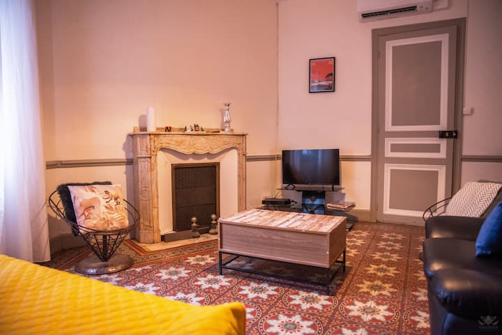 Les Tomettes Du Midi — ÉLégance & Authenticité - Carcassonne