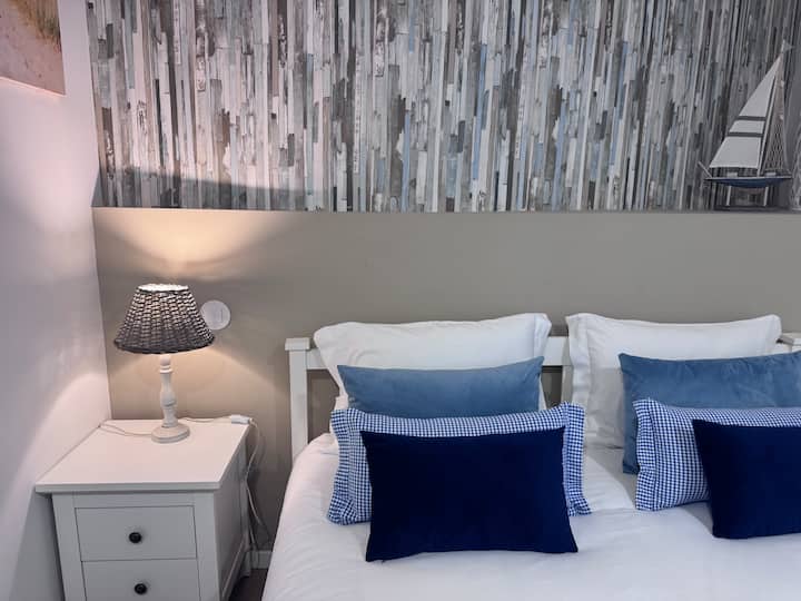 Seaside Beautiful Beach House - Apulia, Portugal