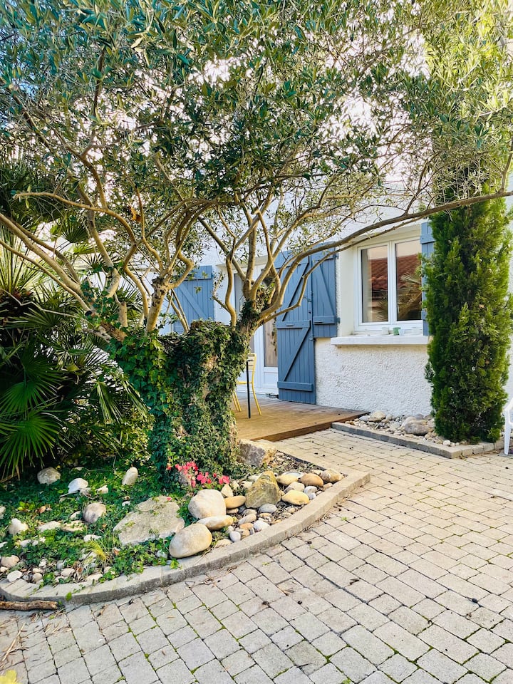 Maison Entière Au Calme - 4/5 Pers - Proche Lyon - Francheville