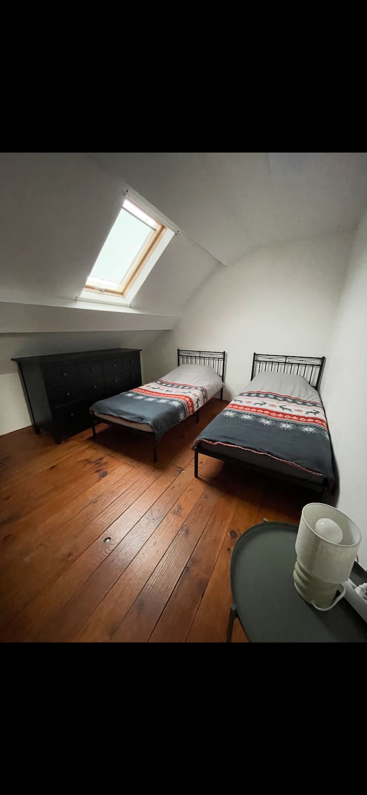 Home Away From Home - Ninove