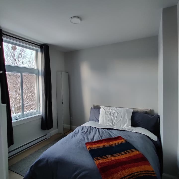 Petit Logement 3 Et Demi Location Au Mois - Quebec City