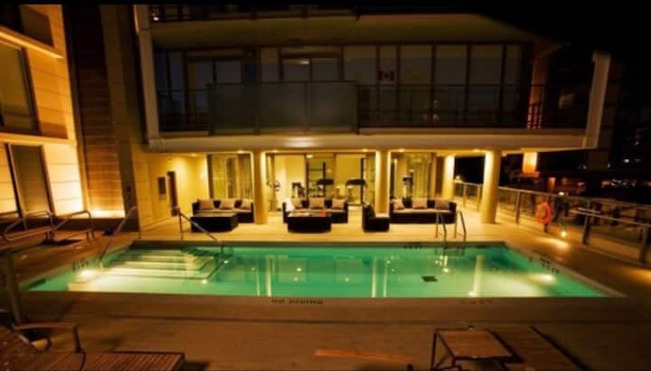 Victoria Waterfalls Hotel 2 Bedroom 2 Bathroom - Victoria