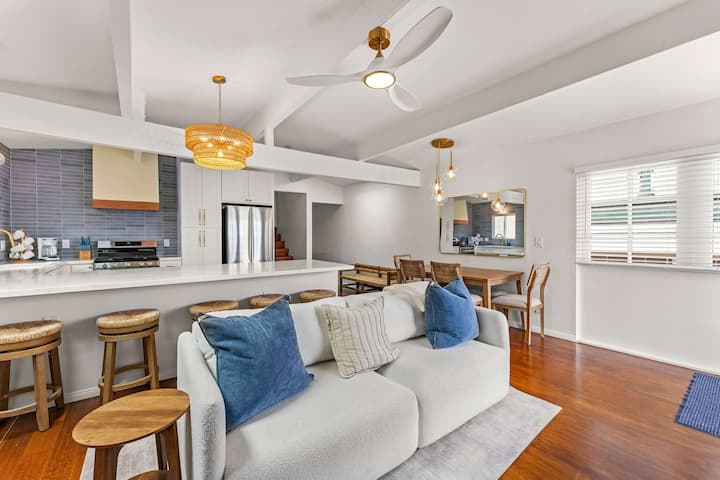 Ocean Beach Chic 2br | Patio | Surf Vibes | A/c - San Diego, CA