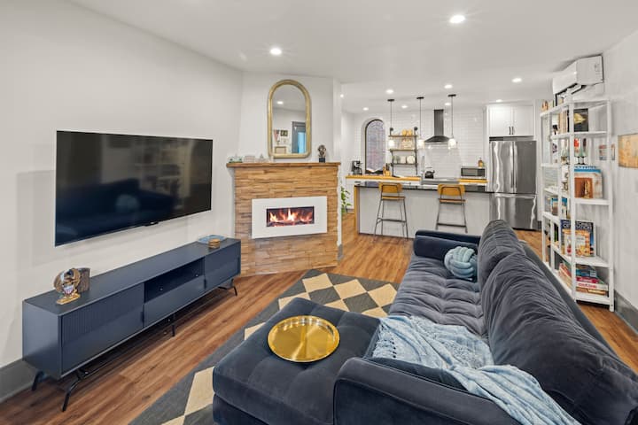 Capitol Hill, Cozy 2 Br, Parking, Walk To Sights - Hyattsville, MD