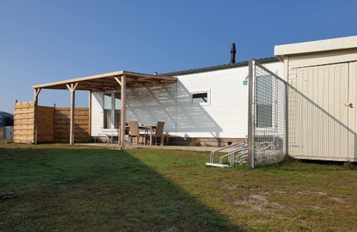Chalet Zeevaarder Met Cv En Gratis Zwembadtoegang - Ameland