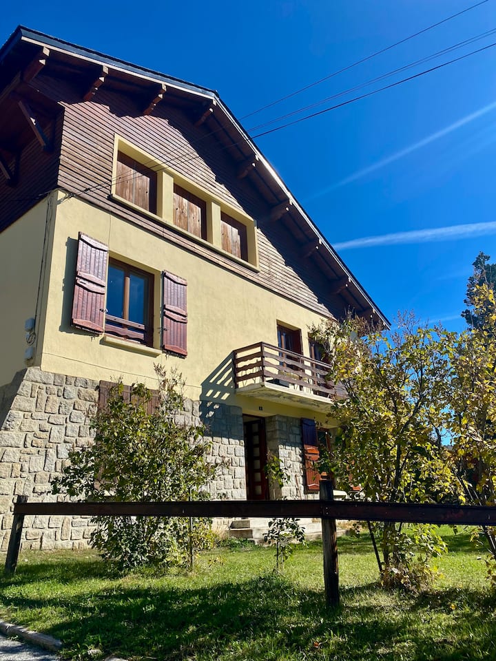 Cocon Familial Dans Chalet - Proche Centre - Llívia