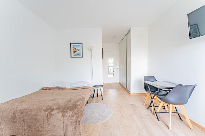 Studio Modern Paris / La Defense - Paris 16e Arrondissement