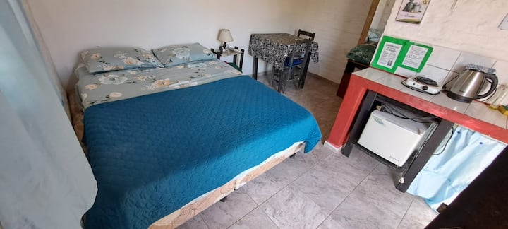 Dpto. Monoambiente Para 2 Personas Con Garaje - Formosa