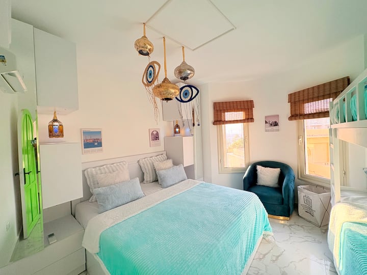 Sea View 1-bedroom Escape - Hurghada