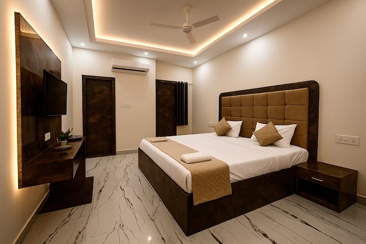 Pepper Stays In Ayodhya Near Ram Mandir (10 Min) - Ayodhya