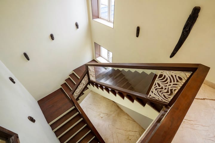 Stayvista At Timeless Elegance W/ Pool, Bbq, Wi-fi - Howrah