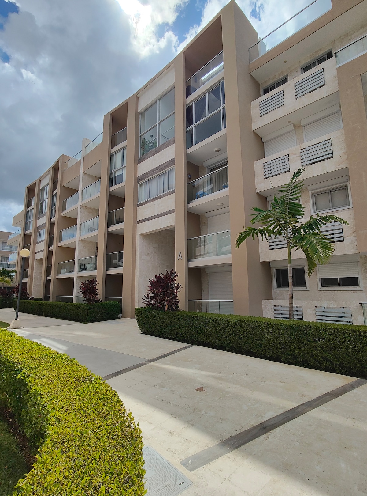 Elegant Beachfront Ground Floor Condo w/Ocean View - Airbnb