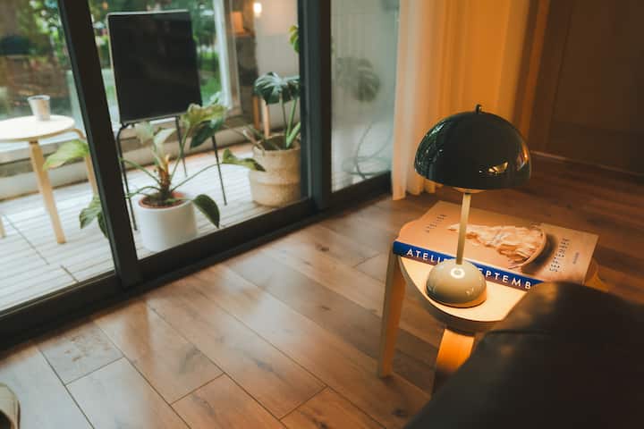 Da’an Balcony Stay • Walk To Night Market & Mrt - Taipei