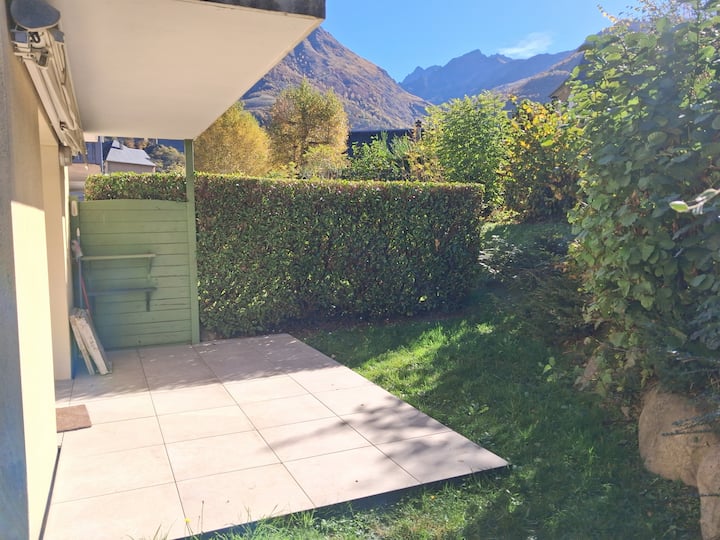 Appartement Tout Confort Avec Terrasse Et Jardinet - Luz-Saint-Sauveur