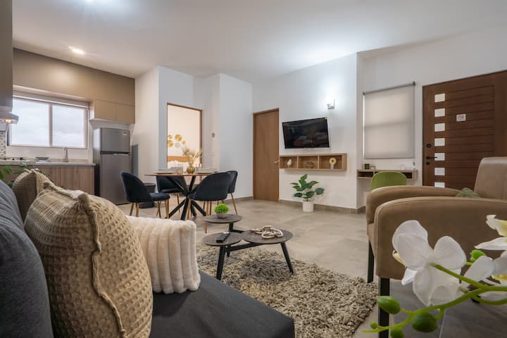 2 Bed/2 Bath Apt, 5 Min Antea/juriquilla Uptown - Santiago de Querétaro
