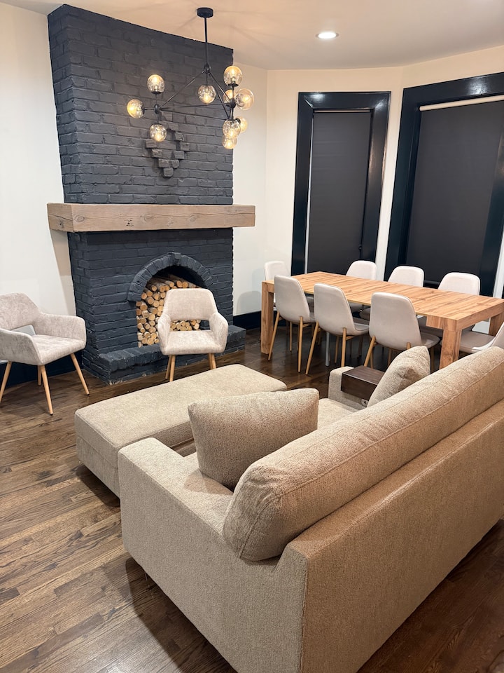 Charming 6bd Retreat - Steps Away From Wrigley - Chicago