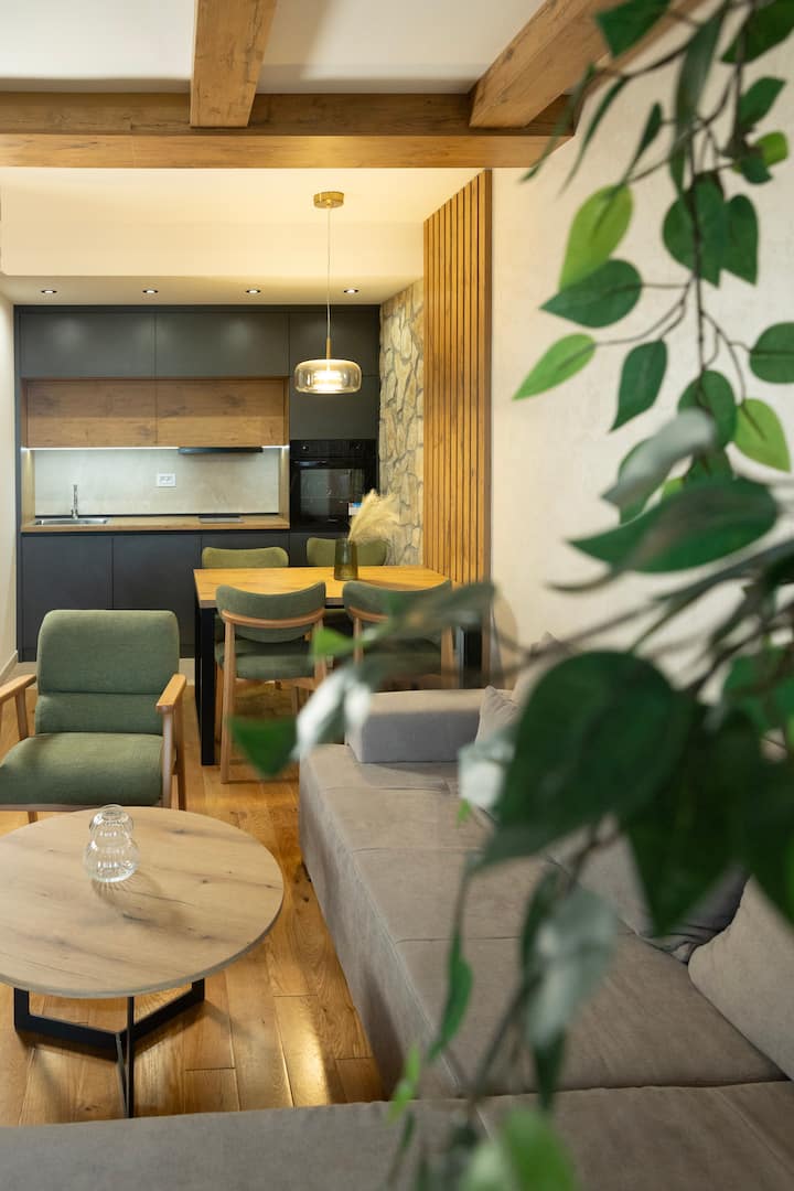 Royalgardens 633-luksuz I Mir U Srcu Zlatibora - Zlatibor