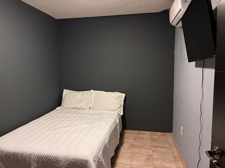 Depa en el Corazon de la Zona Dorada Y Playa - Airbnb