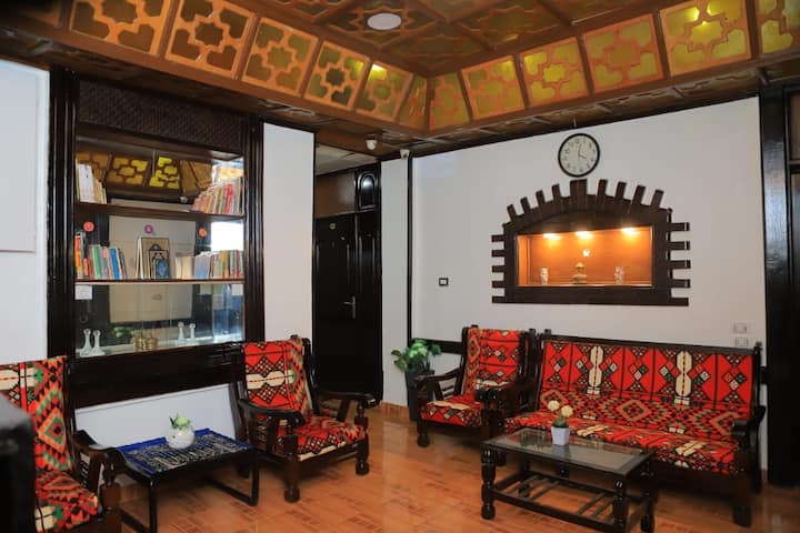 Kings Hotel Love To Serve Our Guest With The Best - Le Caire