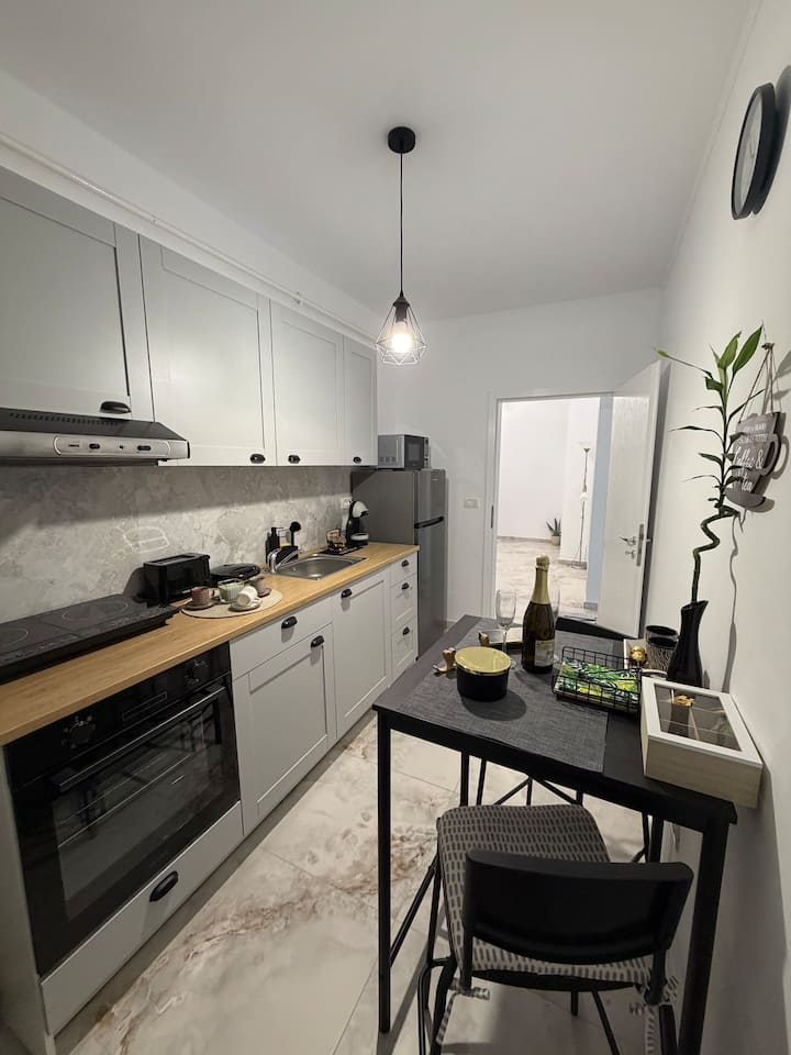 Axa Apartament - Giroc