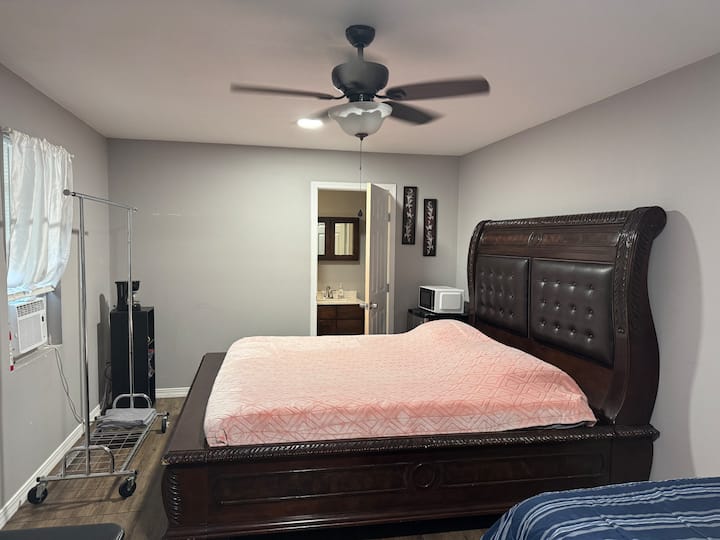 Carolina's Guest House - Villa Verde, TX