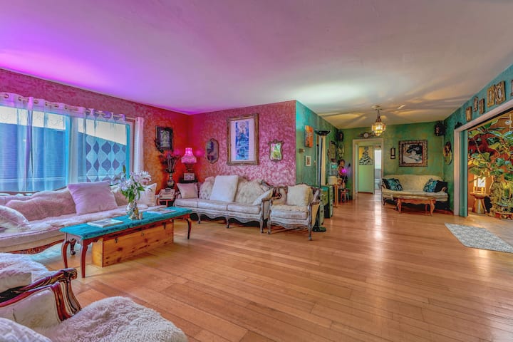 Private Room,1/2bath In Serene Home+sauna-nearbart - El Cerrito, CA