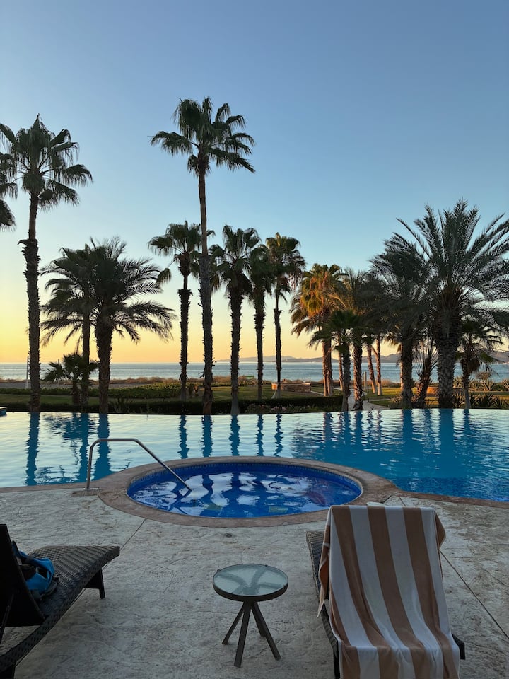 Fabulous Beach Front Condo In La Paz! - La Paz