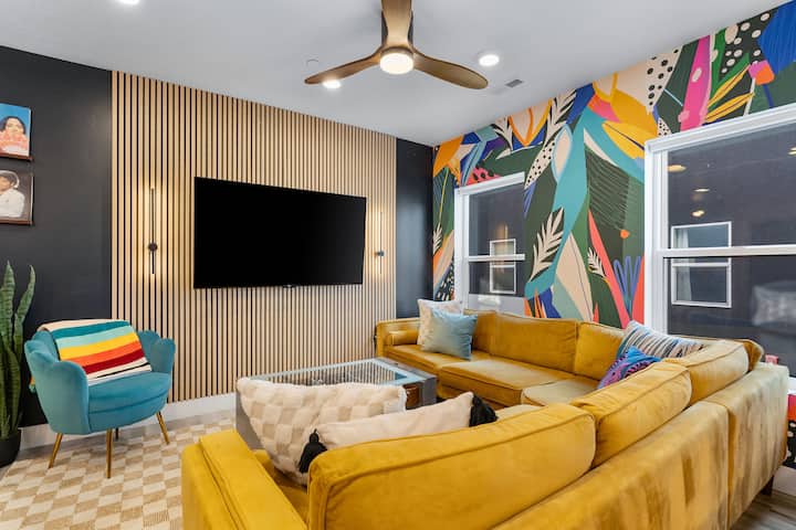 Downtown Retreat, Rooftop Patio, Ev Charger, Games - Salt Lake City, UT