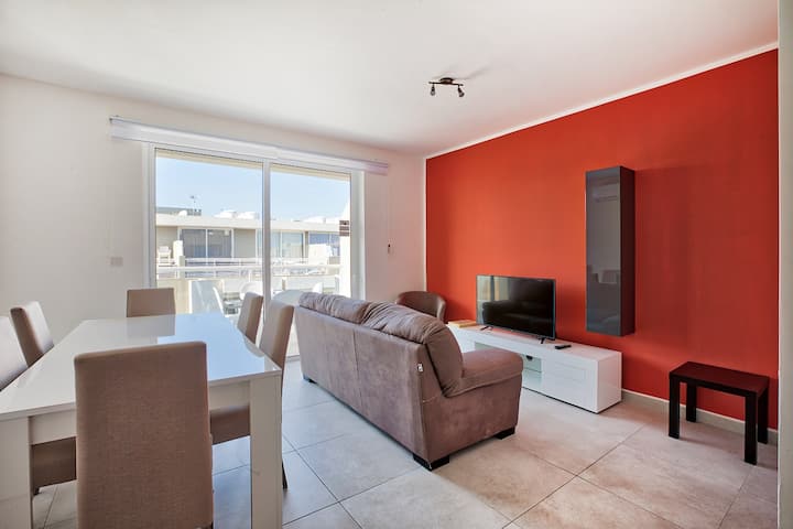 Mercury Suites / Private Balcony / Sliema Centre - Malta
