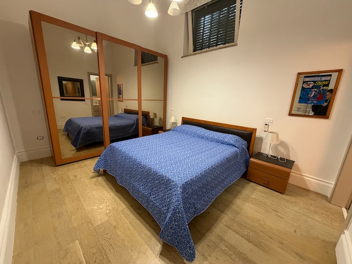 Camera Nel Cuore Di Salerno A 100m Dal Corso - Salerno