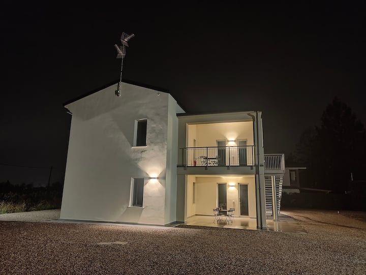 Appartamento Monolocale Piano Terra "Fior Di Loto" - Mantua