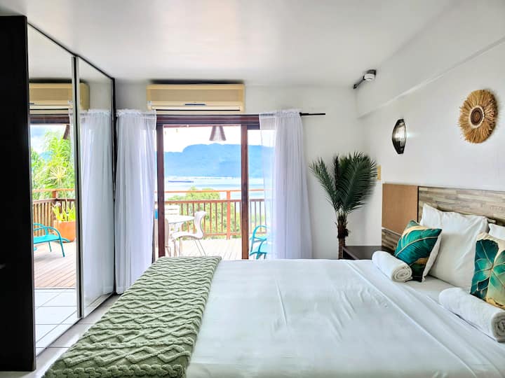 Flat Vista Mar 14 C/ Piscinas - Ilhabela