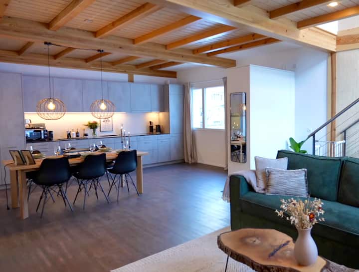 Hot Tub · Wandern & Biken · Alps Stay Near Zurich - Suisse