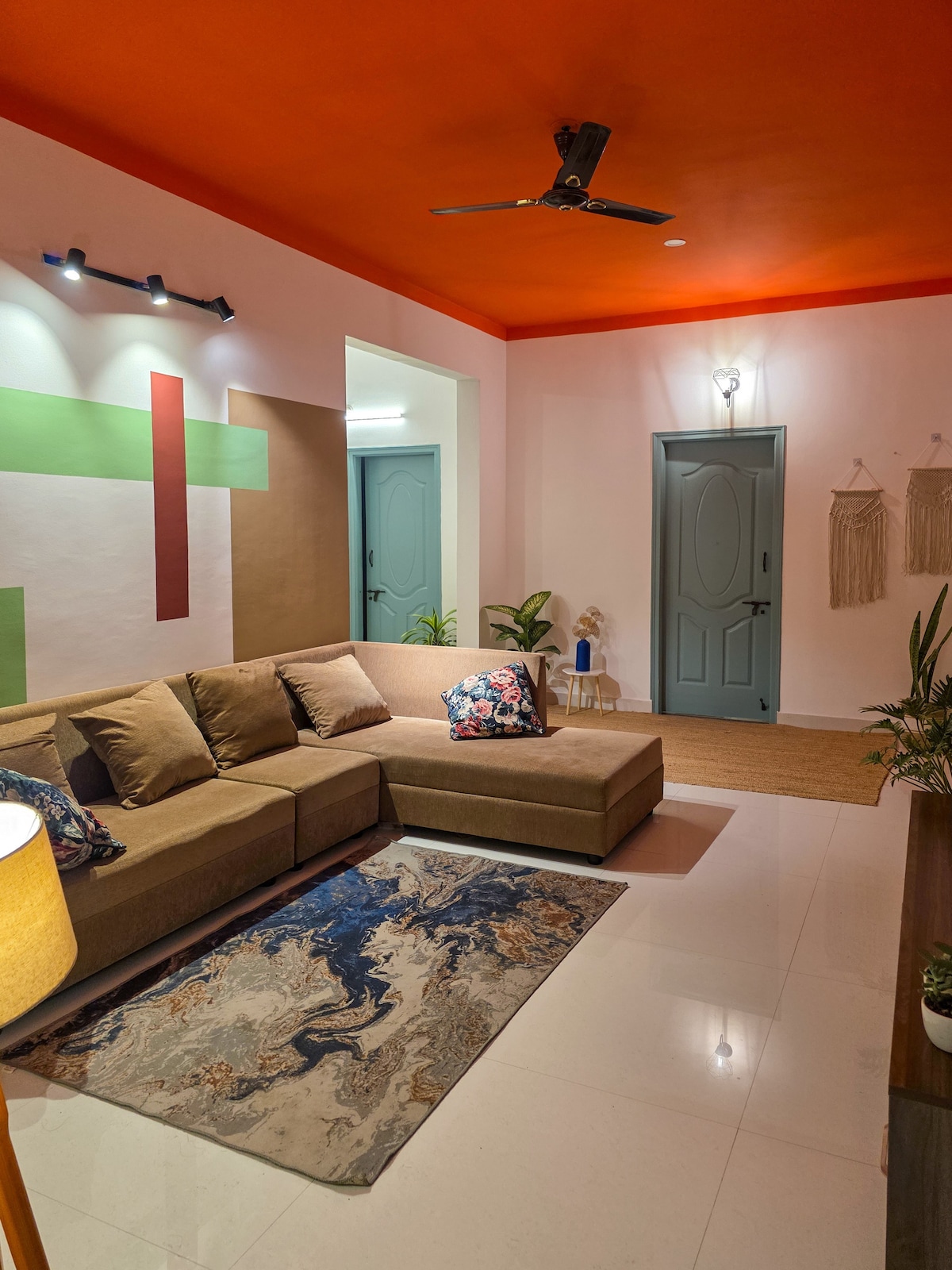 Umoja | Sector 2 de HSR | NIFT | Aire acondicionado | Wifi de 200 Mbps ...