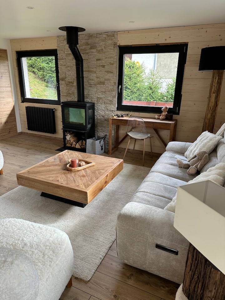 Chalet Cosy Et Raffiné à La Montagne - Métabief
