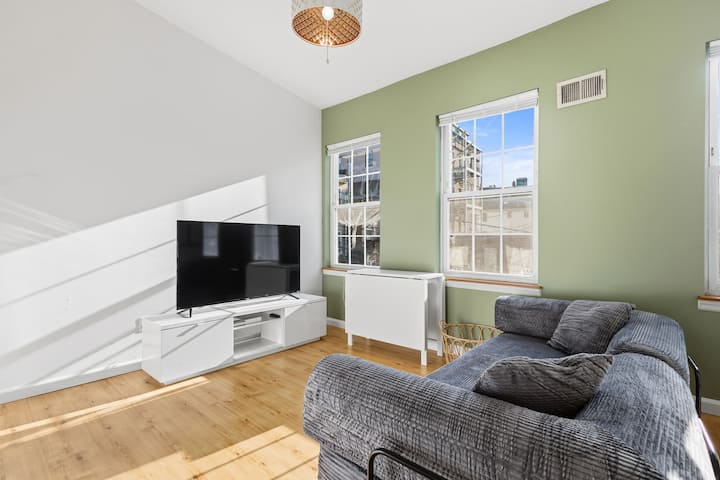 Private Apt 5 Min From Newark Penn&massage Chair - Newark, NJ