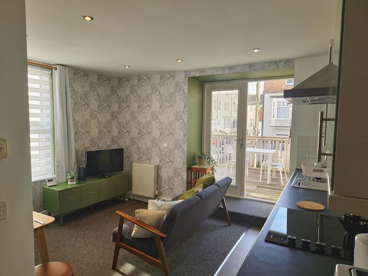 City Centre Flat With Free Parking, And Terrace - Plymouth